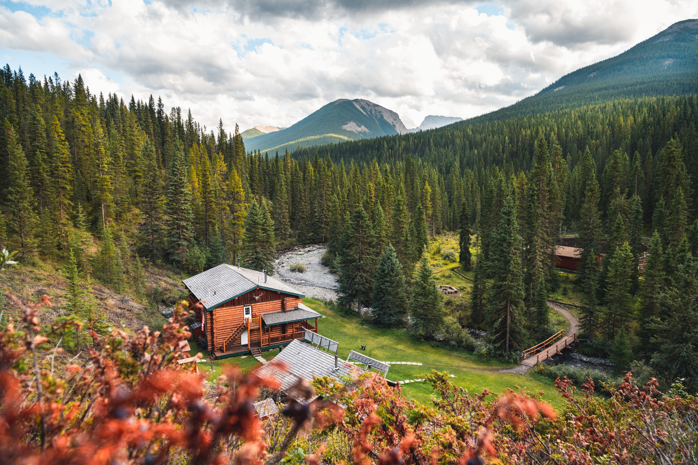 Banff Horseback Riding Backcountry Lodge Trips | Banff Adventures