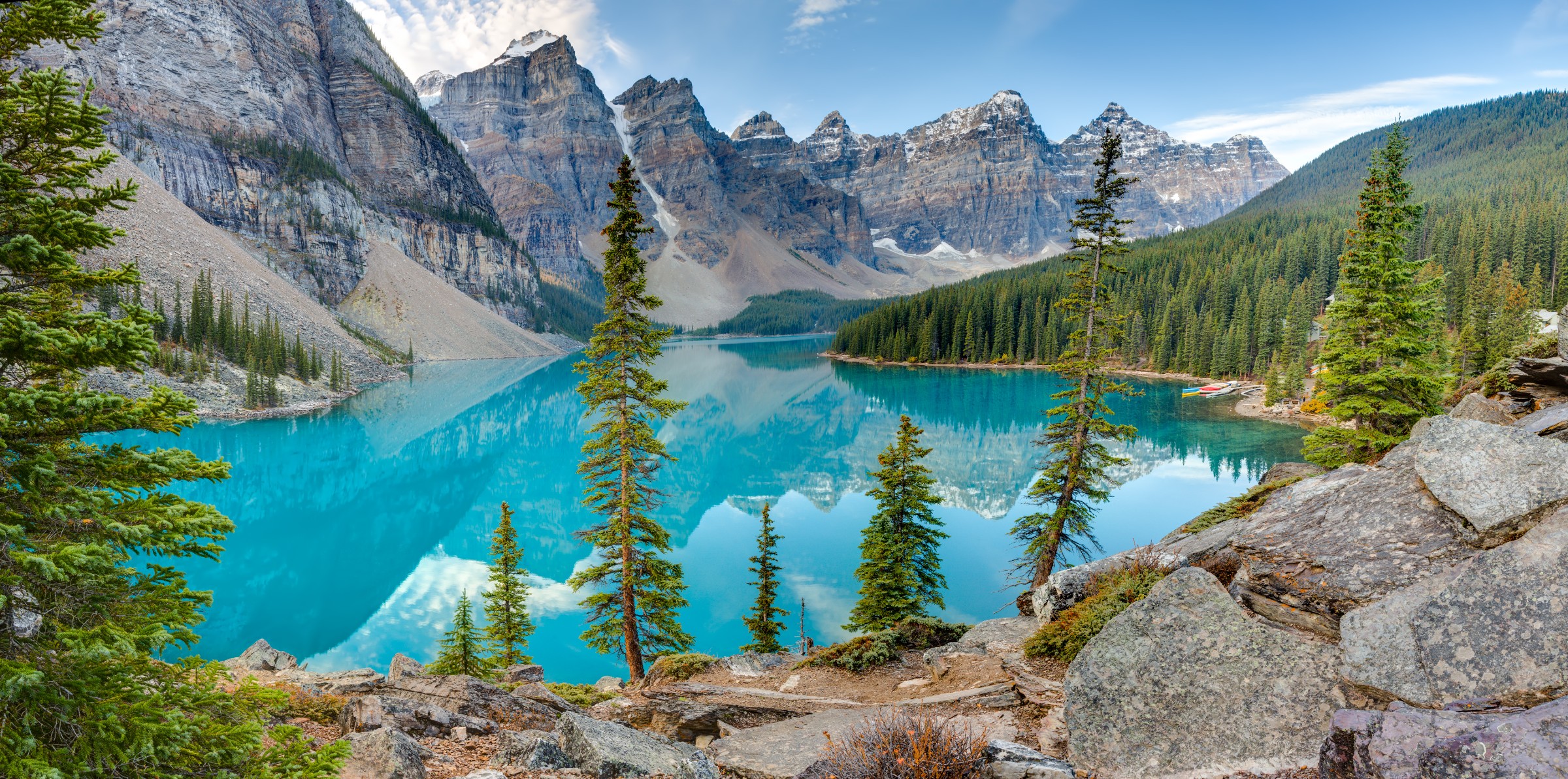 Visiting Lake Louise & Moraine Lake | Banff Adventures