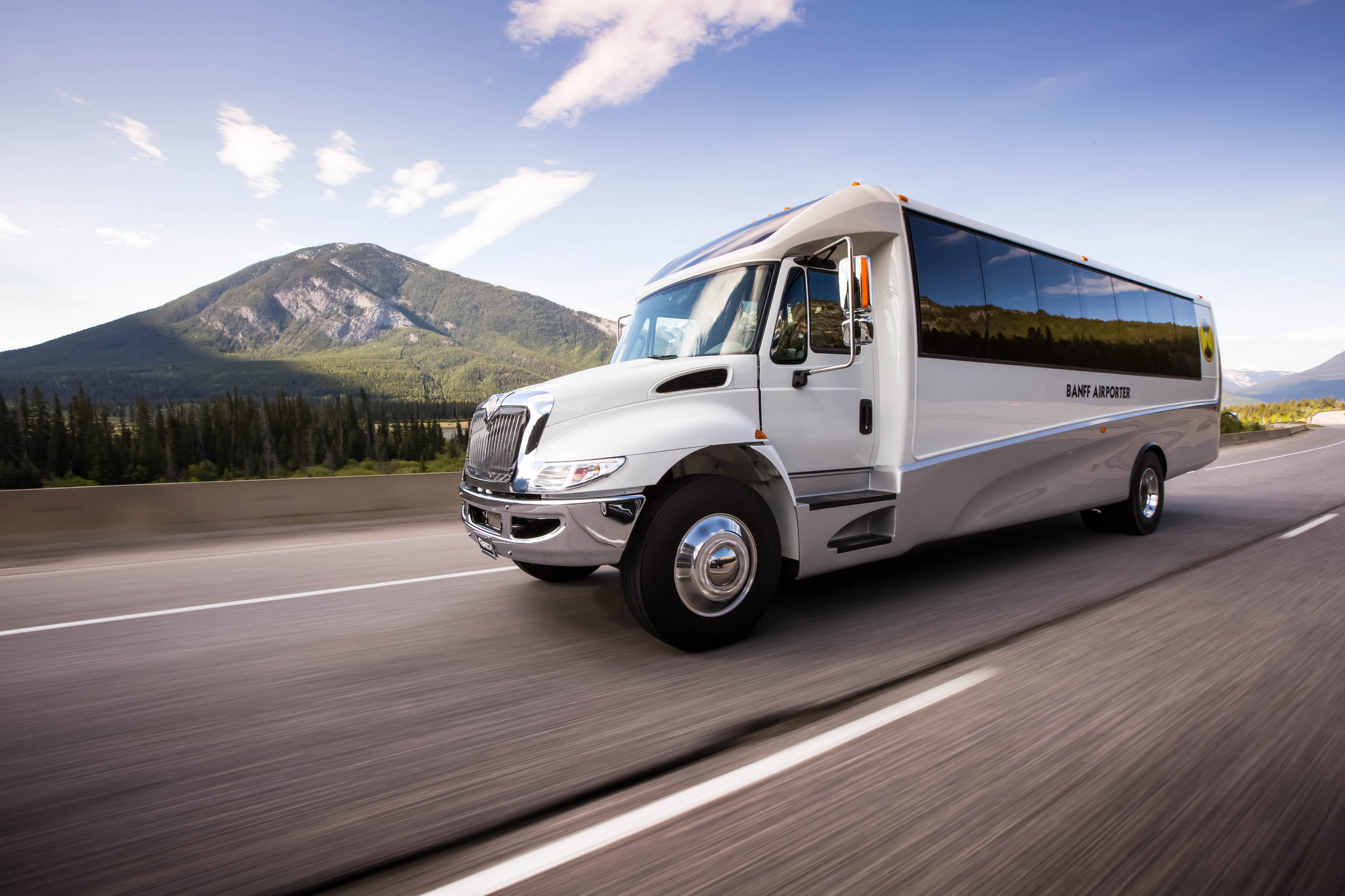 Airport Shuttle | Banff Adventures